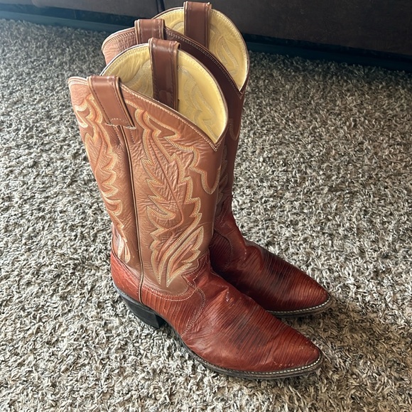 Justin Boots | Shoes | Justin Mens Cowboy Boots 8d Style 83 | Poshmark